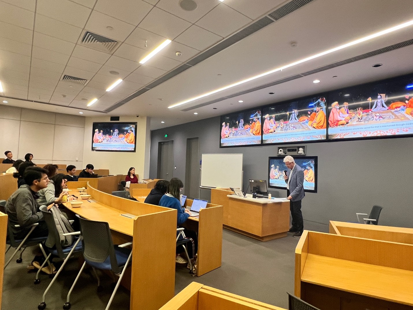 Report on Apr.22 Dr. Peter van der Veer Events - CSCC | Duke Kunshan ...