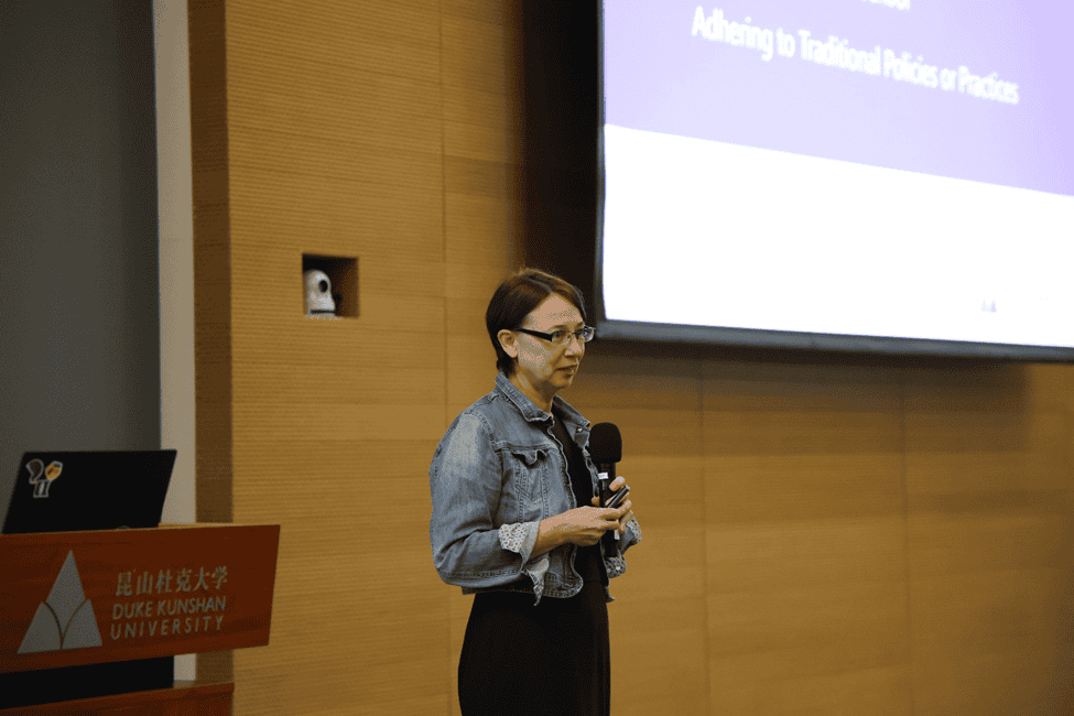 “重新构想高等教育的未来“—昆杜教学中心成功举办教学与学习成果展示年会 – News | Duke Kunshan University